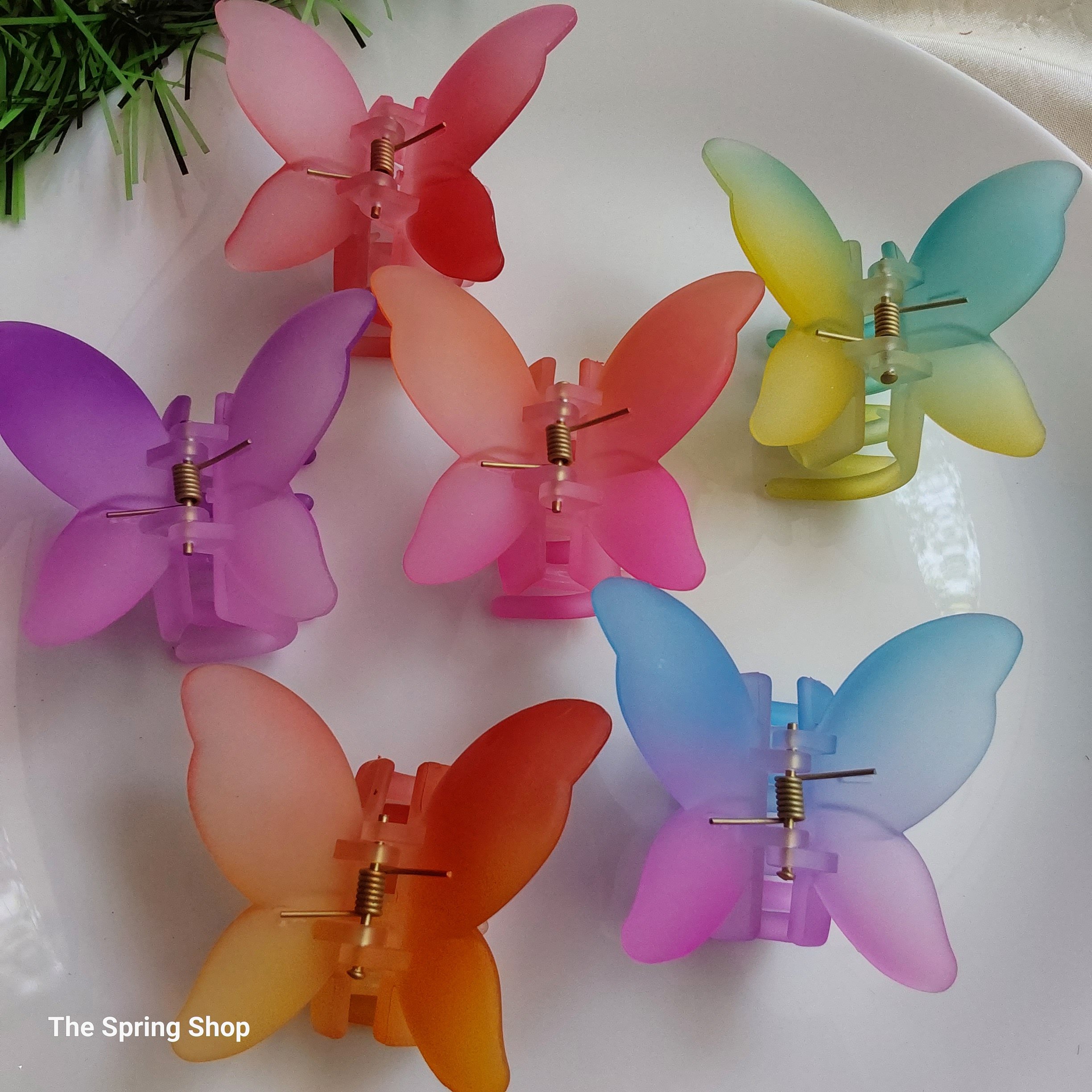 TheSpringShop - Experience the magic of Accessorizing!😍😀